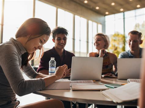 Synthesis Essay Writing Using Llms Like Chatgpt Important Facts