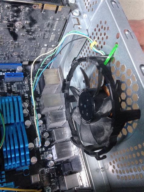 When You Really Need A New Case Fan R Techsupportmacgyver