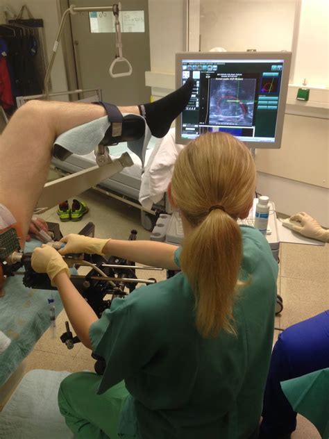 Dr Fernando Gómez Sancha English April 2014