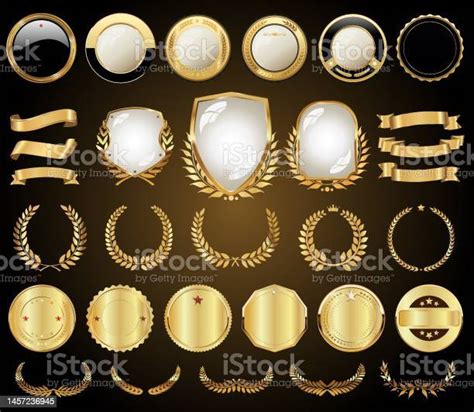 황금 배지 레이블 월계관과 방패 벡터 일러스트 레이 션의 컬렉션 1위에 대한 스톡 벡터 아트 및 기타 이미지 1위 개체 그룹 고무도장 Istock