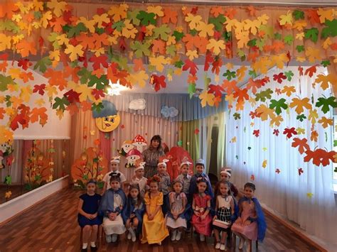 Осеннее украшение Осенние украшения Школьные украшения Осенние поделки