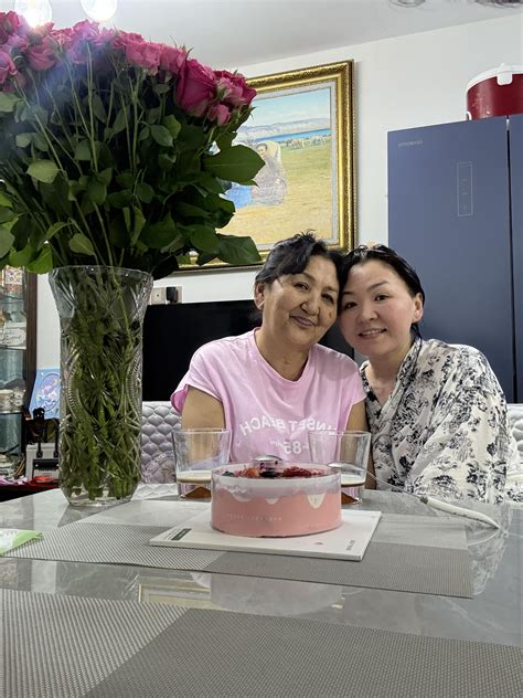 Mijidjav Алим модноосоо нэг их хол унадаггүй ээ Эх нь алаг бол үр нь шийр алаг гэдэг дээ