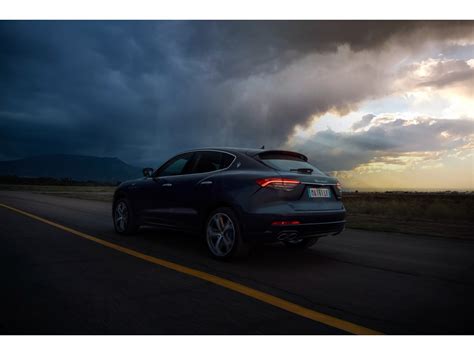 2023 Maserati Levante Pictures U S News