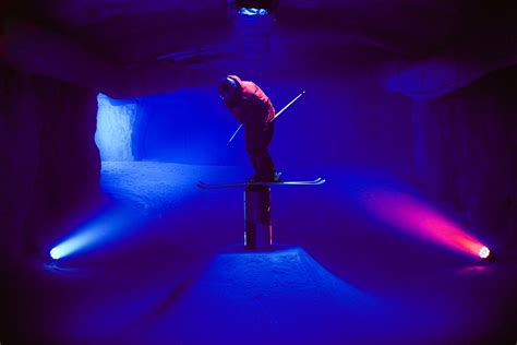 Jesper Tjäder´s Game Show Freestyle Ski Video