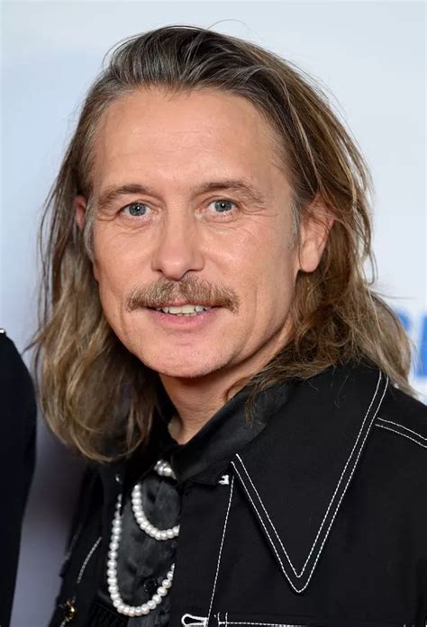 Take Thats Mark Owen Loses 20 Years As Fans Swoon Over New Look Ok