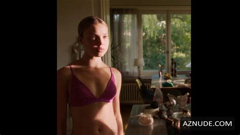 Lea Zoe Voss Nude Aznude