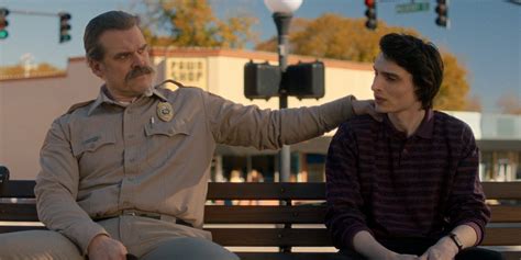 Why The ‘stranger Things Conformity Gate Fan Theory Isnt Real