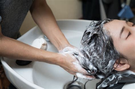 How To Define Curly Hair Products And Techniques