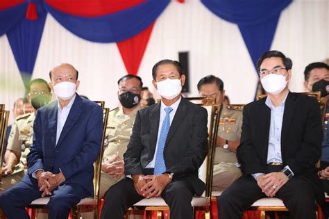 សម្តេចក្រឡាហោម ស ខេង បង្ហាញការព្រួយបារម្ភចំពោះបទល្មើសឆបោកតាមប្រព័ន្ធទូរគមនាគមន៍នៅកម្ពុជា