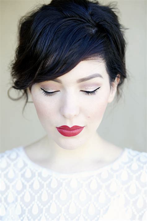 Makeup Monday Holiday Glitter Makeup Tutorial Keiko Lynn