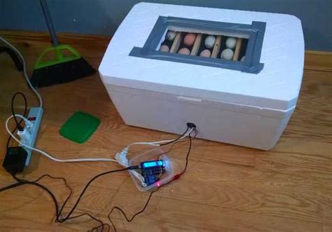 Incubadora Del Huevo De Arduino Paso 3 Acabado De Todo