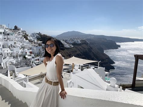 Zimbabwe မှာအလုပ်လက်မဲ့ ၈၀ ရာခိုင်နှုန်းရှိတယ်။ Hiv က အခုထိ အမျှင်မပြတ်ဘူး။ Malaria က တော်တော