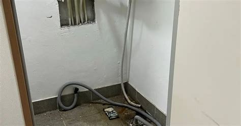 대응도 빠르시고 침절하시며 가격도 상당히 합리적이었습니다 시간도 여유있게 맞춰서 오셨고 어려워 보이는 작업을 매우 수월하게 진행해 주셨습니다 숨고 숨은고수