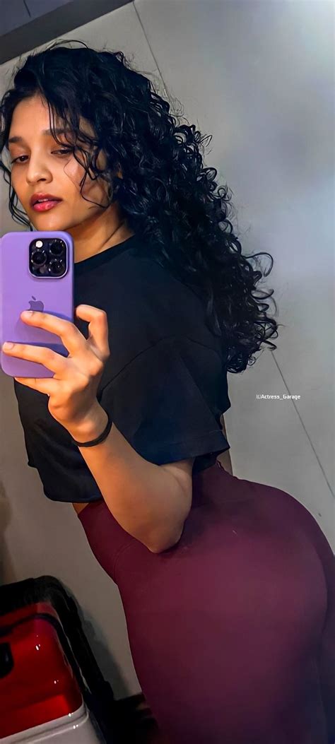 Busty Ritika Singh Hot Panty Impression In Gym Fit Ritika Singh Most Beautiful Hollywood