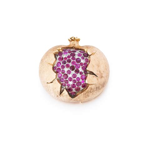Ruby And Diamond Brooch Broche Rubis Et Diamants Una Casa Una Vida