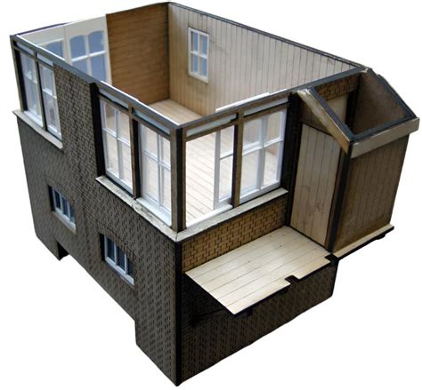 Signal Box Based On Farncombe East Lswr In 7mm Rail Model