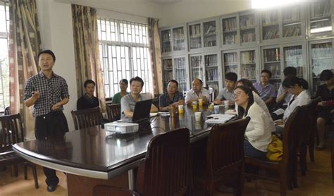 交流互助，教学相长，汽车学院举办新老教师交流会 广西科技大学