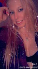 Sexy Blonde Babe Maliah Teasing With Her Big Cleavage Photos