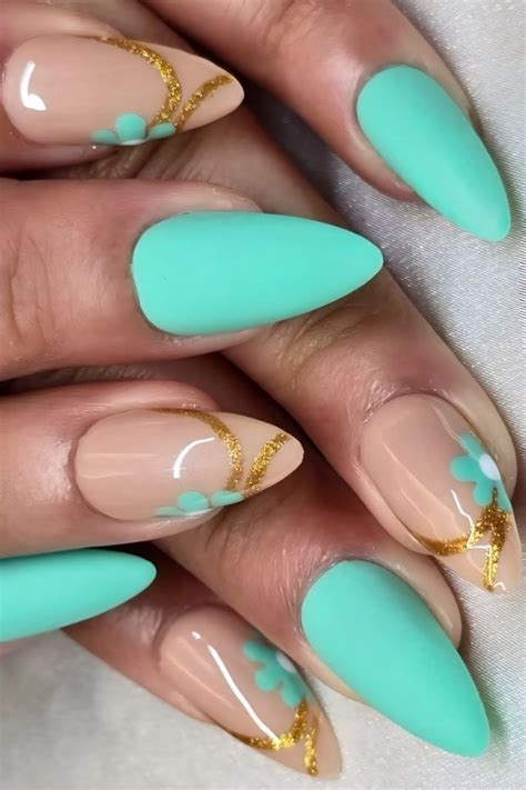 25 Gorgeous Teal Nail Ideas That Balance Bold And Elegant Polish And