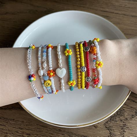 델마랑 비즈팔찌 동백이 플라워 스마일 꽃 하리보 앵두 원석 진주 하트 자개 위시버킷