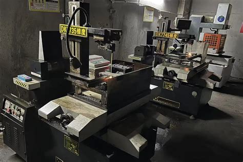 Principles Of Cnc Electrical Discharge Wire Cutting Explained Machinemfg