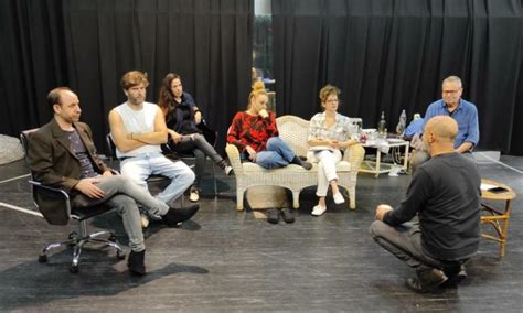 הכתובה מאת אפרים קישון בכיכובו של שלמה בראבא מדצמבר בתיאטרון חיפה חי פֹּה תאגיד החדשות