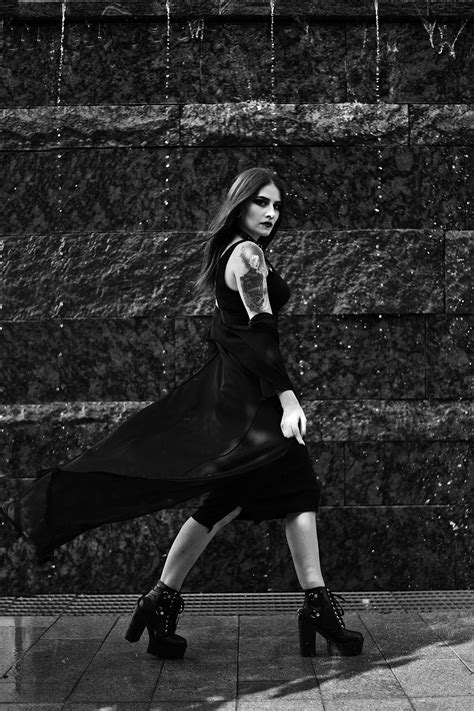 Gothgoth Goth Gothgirl Gothic Gothicgirl Gothicclothing Gothicmodel Gothicstyle Model