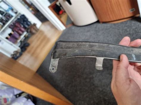 Find ROVER P V PASSENGER SIDE FRONT DOOR TO WING RUBBER SEAL CHANNEL In