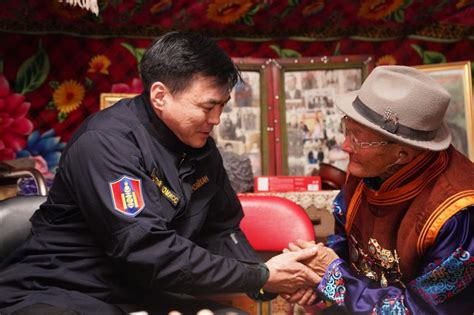 Улсын Онцгой комиссын дарга Монгол Улсын Шадар сайд С Амарсайханаар