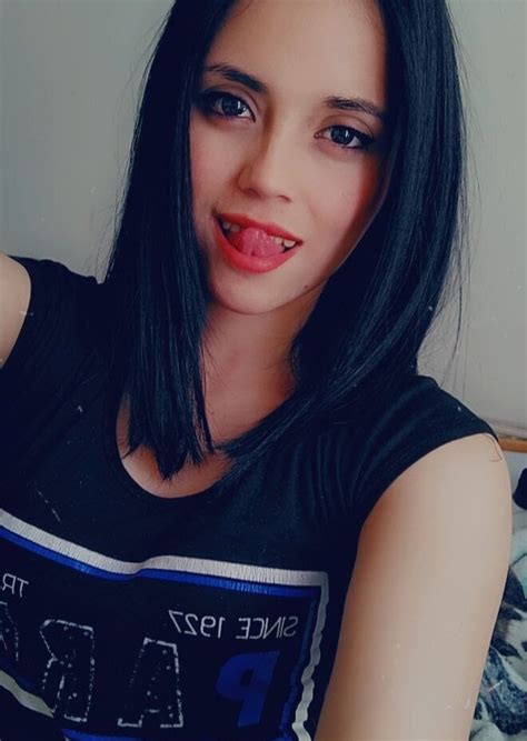 Jessyblick02 Free Live Webcam Show And Xxx Chat Xhamsterlive