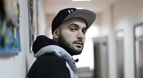 16 წლის გოგონები ინსტაგრამზე რა ფოტოებს დებენ მშობლები სად არიან