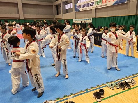 라온제나태권도 복대동 태권도 금호어울림 라온제나 시범단 청주태권도 태권도장 초등부 유치부 국기원 승품심사
