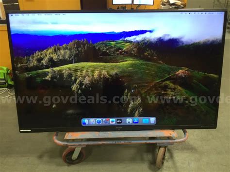 Sharp Lc 80le650u 80 Inch Aquos Hd 1080p 120hz Smart Led Tv No Stand