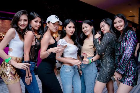 Bangkok Girls