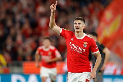 Embarrassing Manchester United Whatsapp Messages Emerge As Liverpool