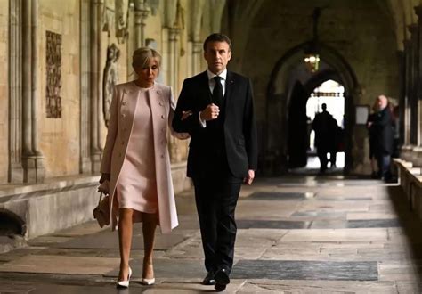 ФОТО Iii Чарльз хааныг сэнтийд залах төрийн ёслол боллоо