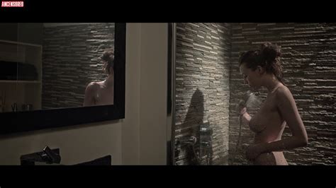 Doria Achour Nua Em Morning Ii