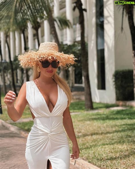 Laura Gadea Wiki Biography Age Gallery Spouse And More