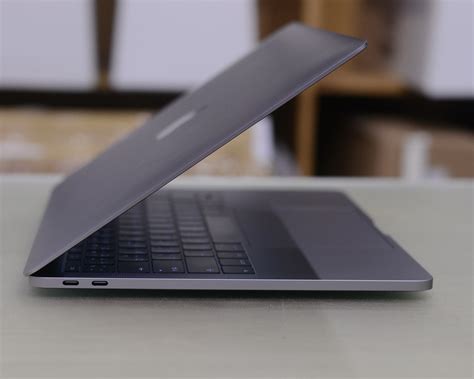 Macbook Pro Inch Space Grey Core I Ghz Ram Gb Ssd Gb Iris Plus Gb