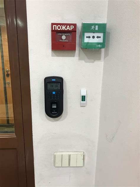 Устройство разблокировки двери с восстанавливаемой вставкой ST-ER115 ...