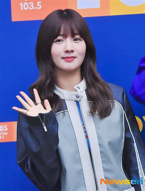 윤보미 ‘눈물의 여왕 출연할까‥소속사 “긍정 검토 중” 공식입장 손에 잡히는 뉴스 눈에 보이는 뉴스 뉴스엔