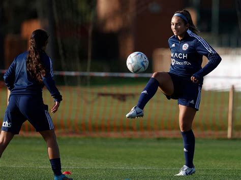 La Roja Femenina Sub 17 Va Por Un Periodo De Preparación