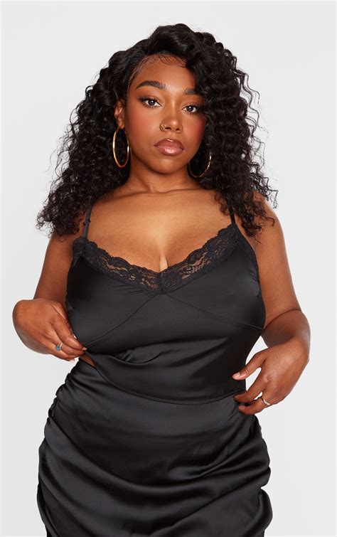 Plus Black Lace Detail Cami Top Plus Size Prettylittlething Usa