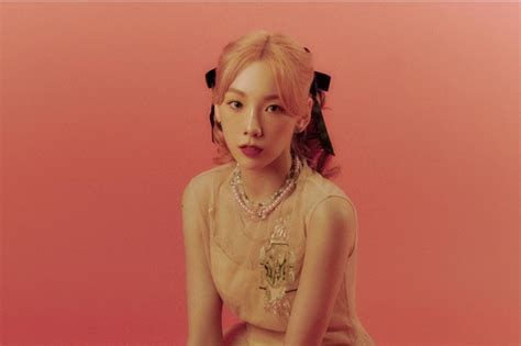 Lirik Lagu Weekend Taeyeon Snsd Dan Terjemahan Bahasa Indonesia