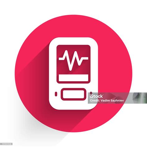 흰색 지진계 아이콘은 긴 그림자 배경으로 분리되어 있습니다 지진 아날로그 지진계 빨간색 원 버튼입니다 벡터 0명에 대한 스톡 벡터 아트 및 기타 이미지 Istock