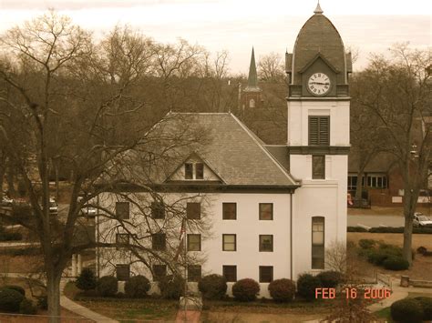Fayetteville Ga Oldest Courthouse In Ga My Grandfather Use To Set The