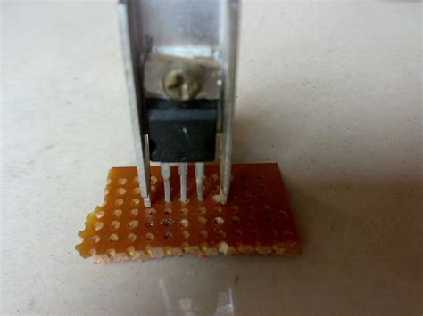 5v Regulator 4 Steps Instructables