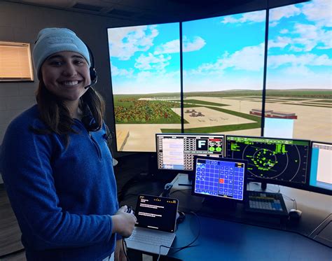 Suny Schenectady Takes The Lead In Training Future Air Traffic