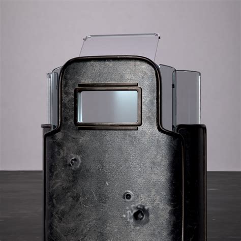 Artstation Montagne Shield Rainbow Six Prop