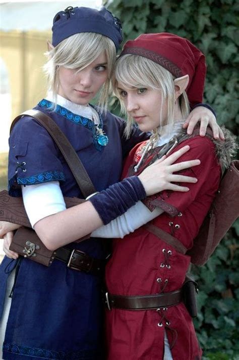 Link Twins I Just Cannot Decide R Pics